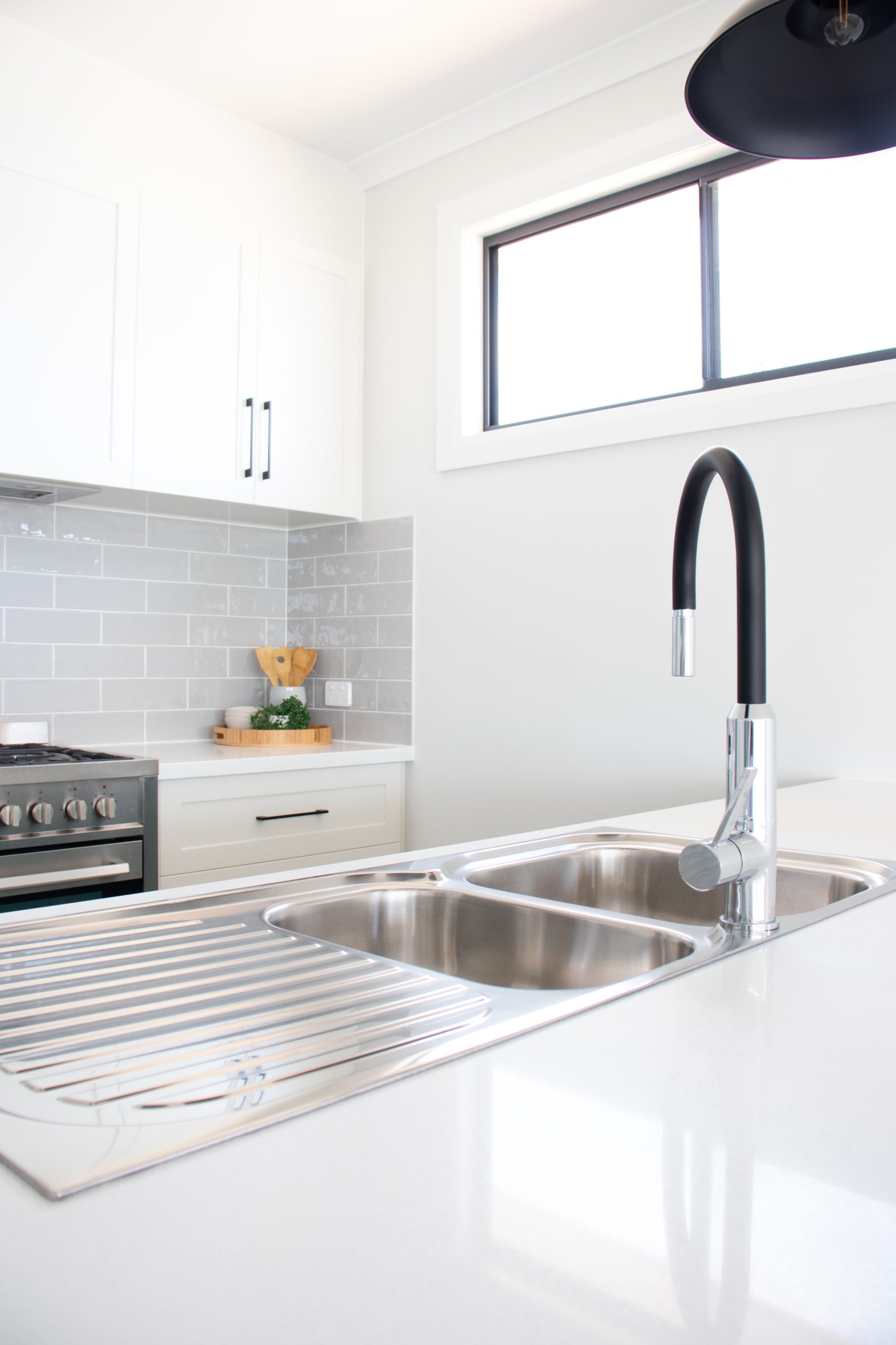 The Kitchen Debate - Undermount or Overmount Sink? - Kookaburrahomes.com.au